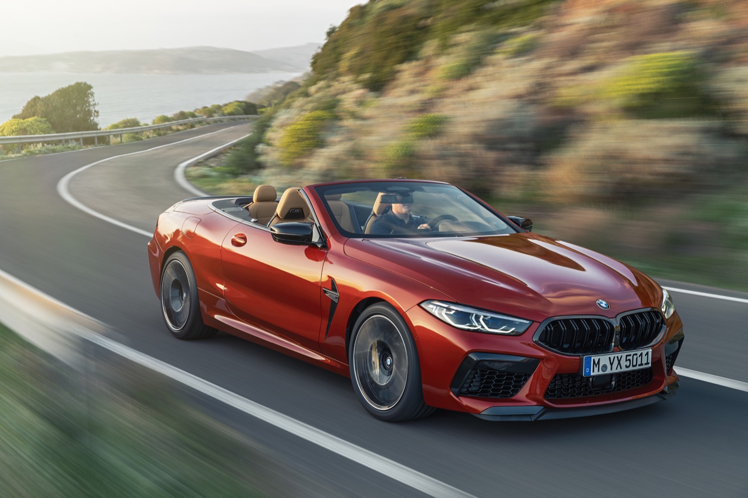 Officieel: BMW M8 (Competition) Coupé & Cabrio (2019) - DRIVR