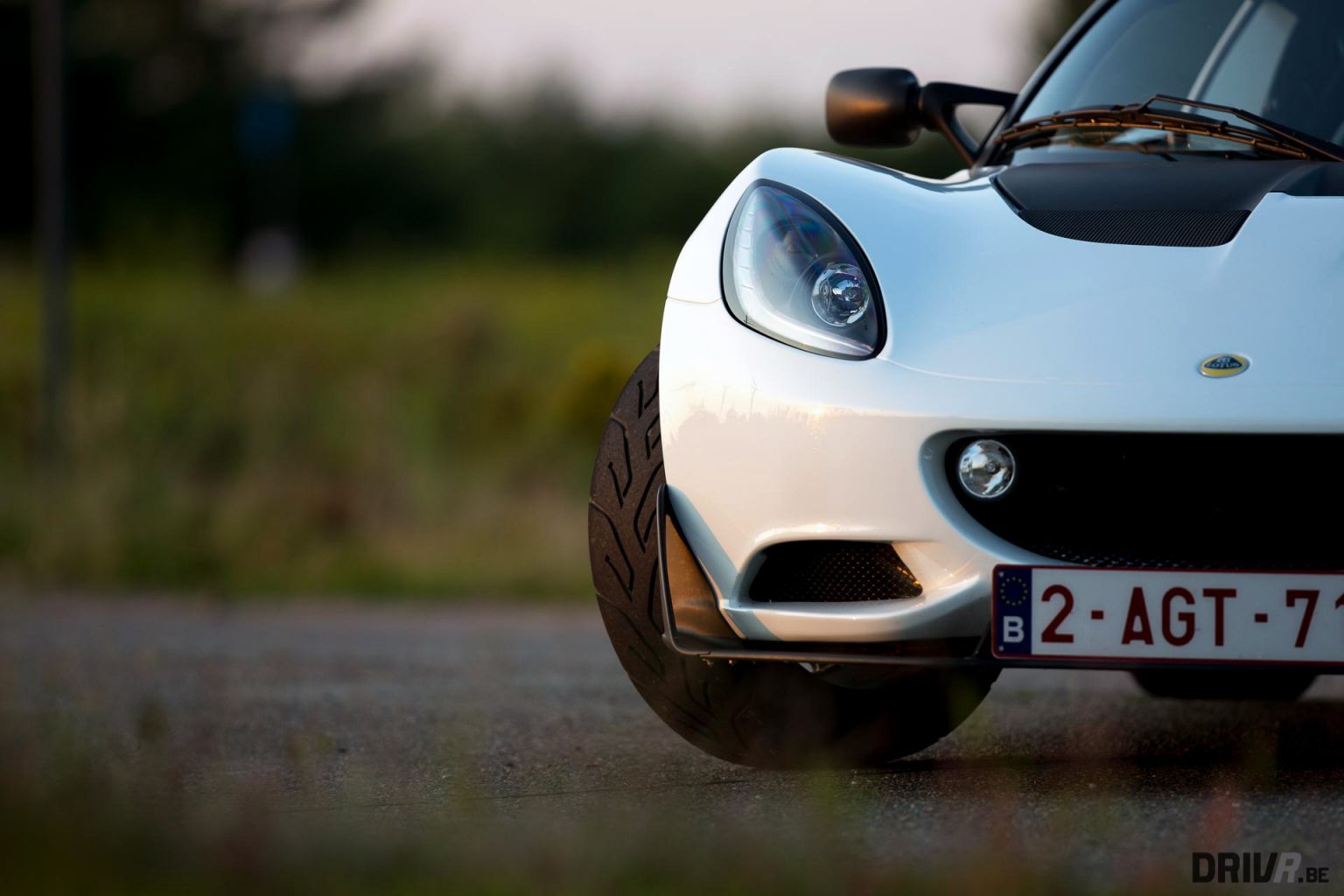 Blauw/gele Evora GT4 is de herstart van Lotus' Motorsportprogramma - DRIVR