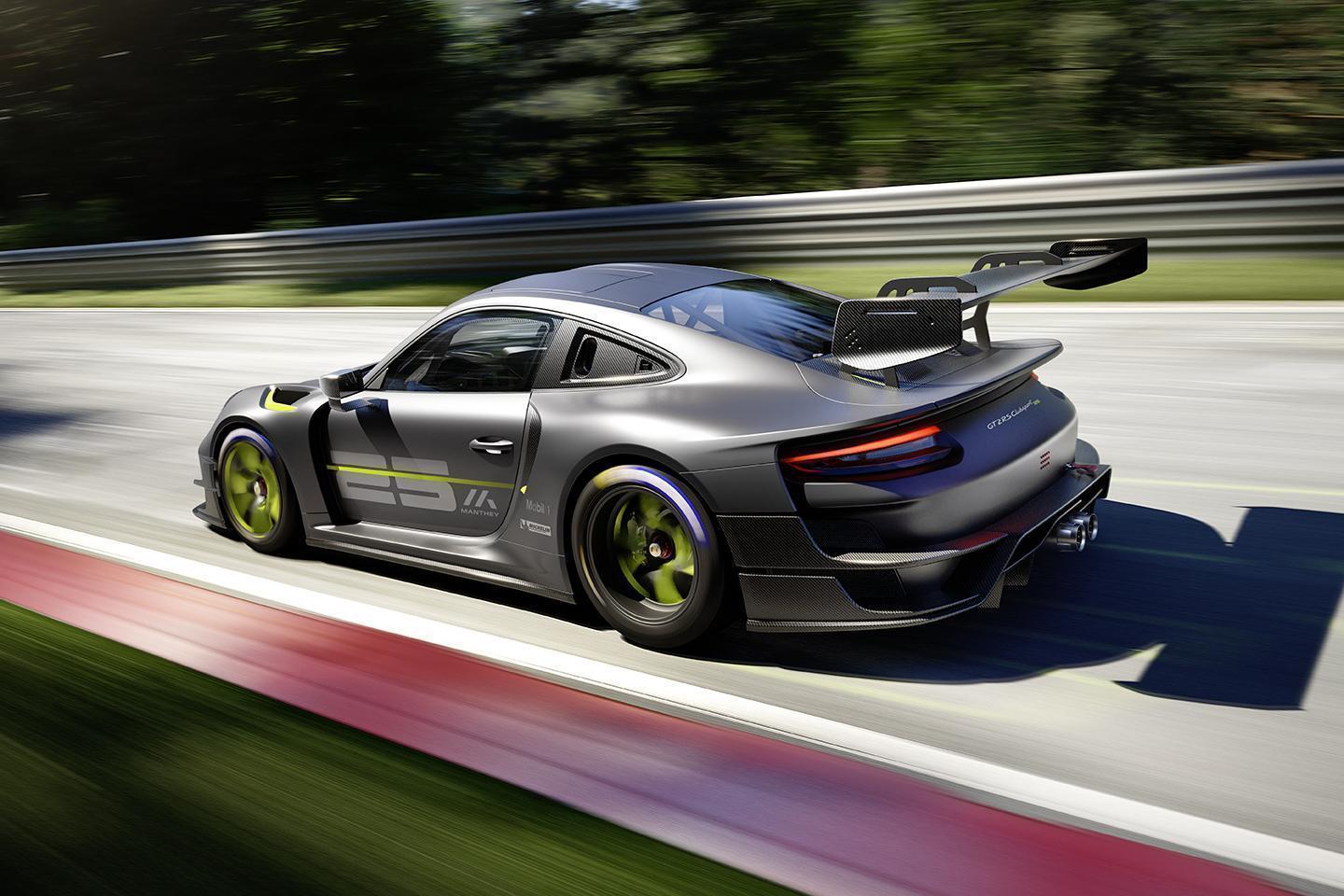 Manthey Racing viert 25-jarig bestaan op passende wijze - DRIVR